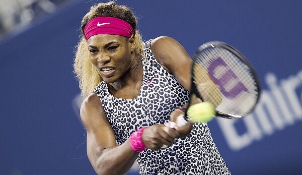 Serena Williams locker weiter · tennisnet.com