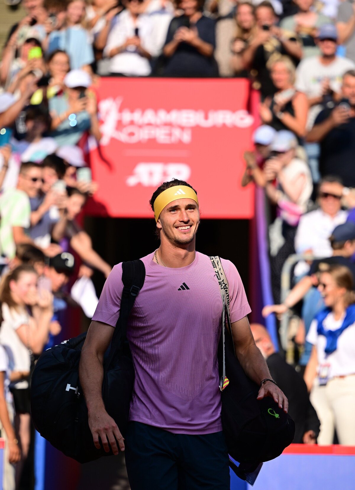 ATP Hamburg Re-Live: Alexander Zverev besiegt Zhizhen Zhang · tennisnet.com