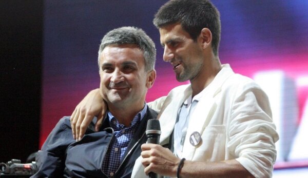 Vater Djokovic stichelt gegen Federer und Nadal · tennisnet.com Vater Djokovic stichelt gegen Federer und Nadal · tennisnet.com