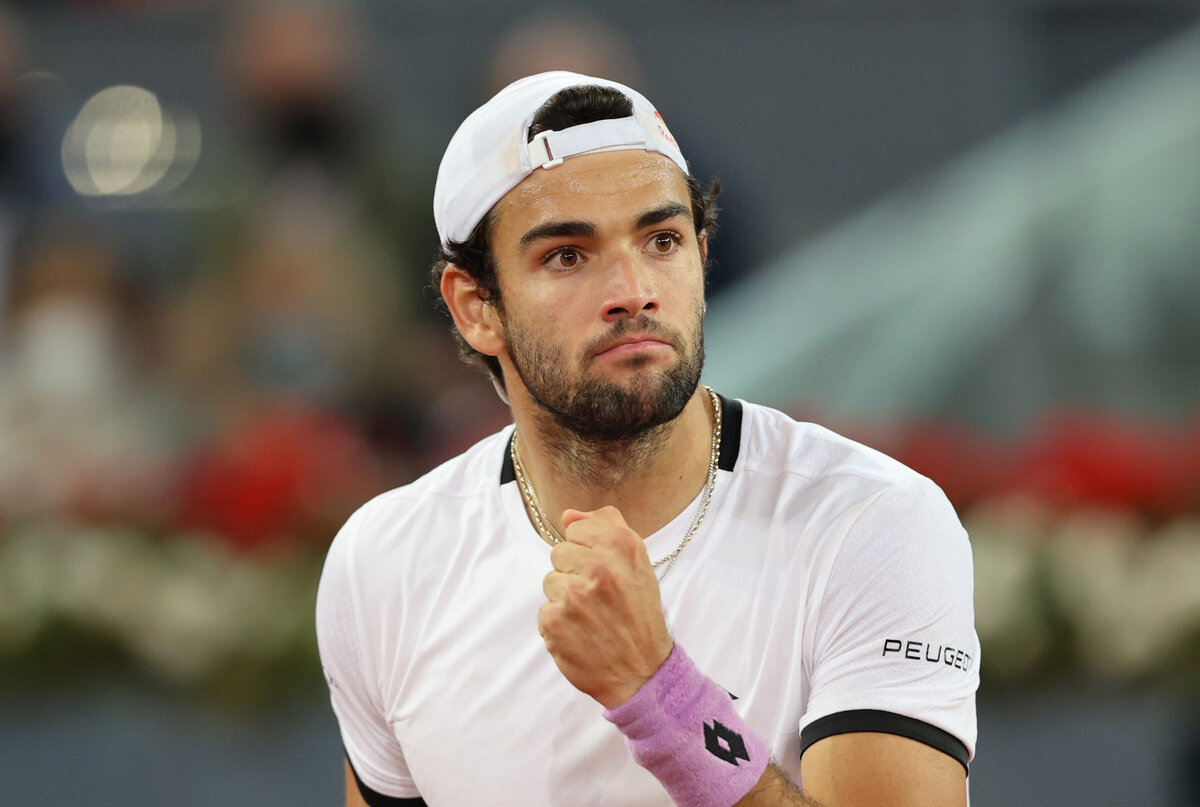 ATP Gstaad: Matteo Berrettini fixiert Halbfinale gegen Dominic Thiem ... ATP Gstaad: Matteo Berrettini fixiert Halbfinale gegen Dominic Thiem ...