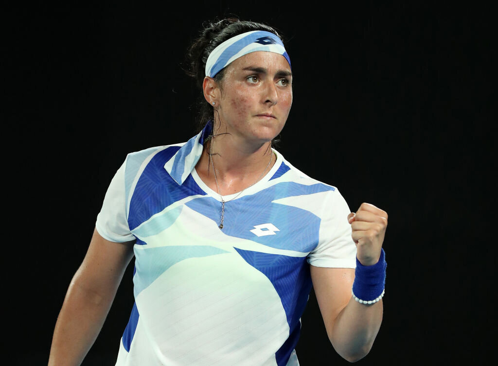 Australian Open: Jabeur fights in round two, Bencic continues ...