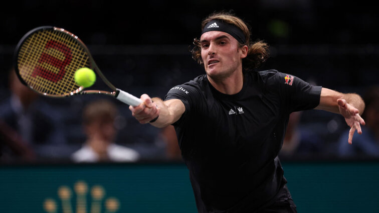 ATP Masters Paris-Bercy: Tsitsipas, Musetti, Tiafoe storm into the round of 16 · tennisnet.com