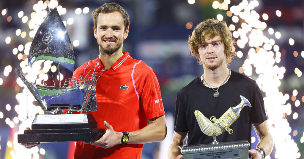 JETZT live: Daniil Medvedev vs. Andrey Rublev im TV, Livestream und Liveticker · tennisnet.com