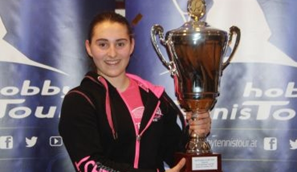 Jovana Peric entzaubert große Titelfavoritin · tennisnet.com